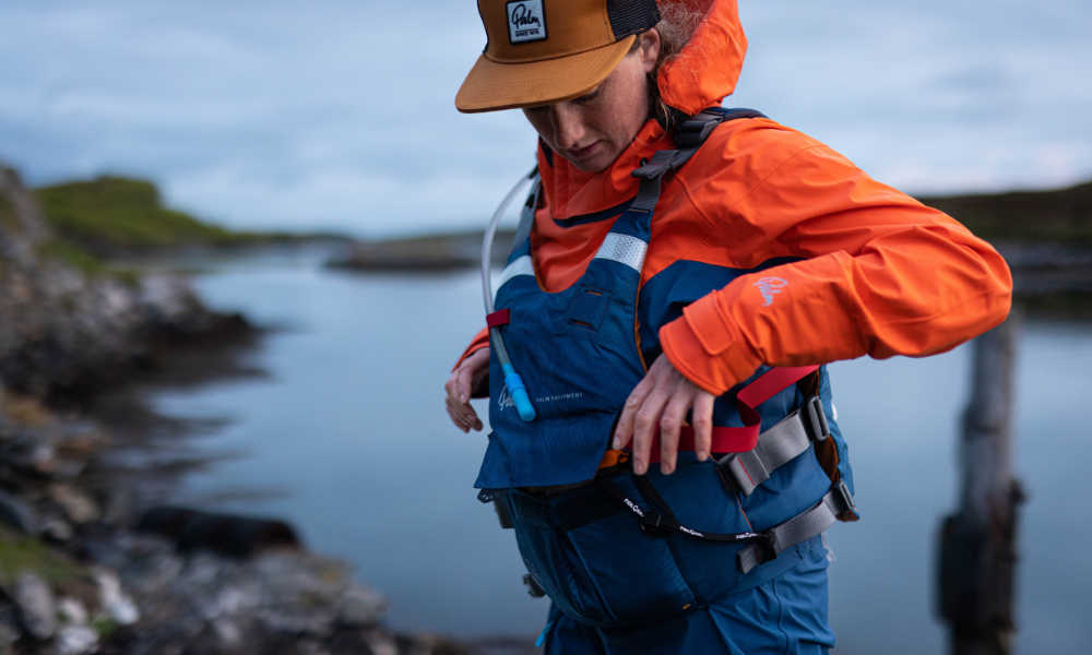 PALM EQUIPMENT - Solo Adventure PFD - The Paddle Sport Show